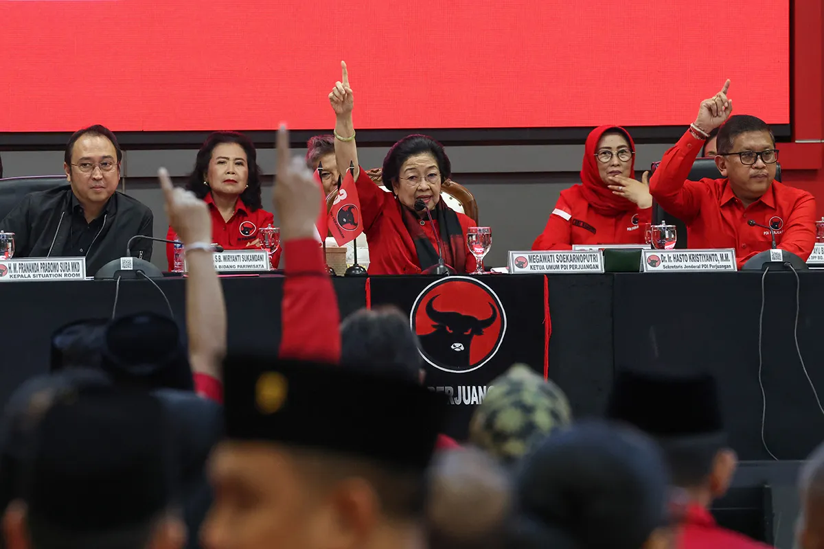 Megawati Larang Kepala Daerah PDIP Ikut Retret di Akmil Magelang - Espos.id | Espos Indonesia ...