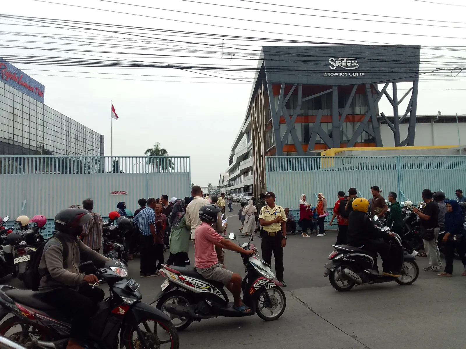 Disperinaker Sukoharjo dan BPJS Ketenagakerjaan Bahas Pencairan JHT Sritex - Espos.id