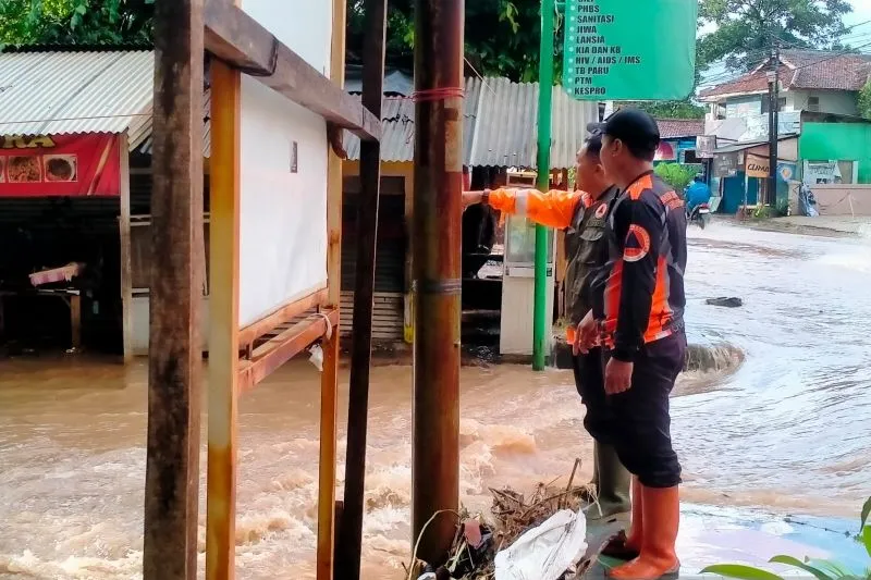 Dampak Banjir dan Tanah Longsor di Sukabumi, Satu Warga Tewas Tujuh Hilang - Espos.id