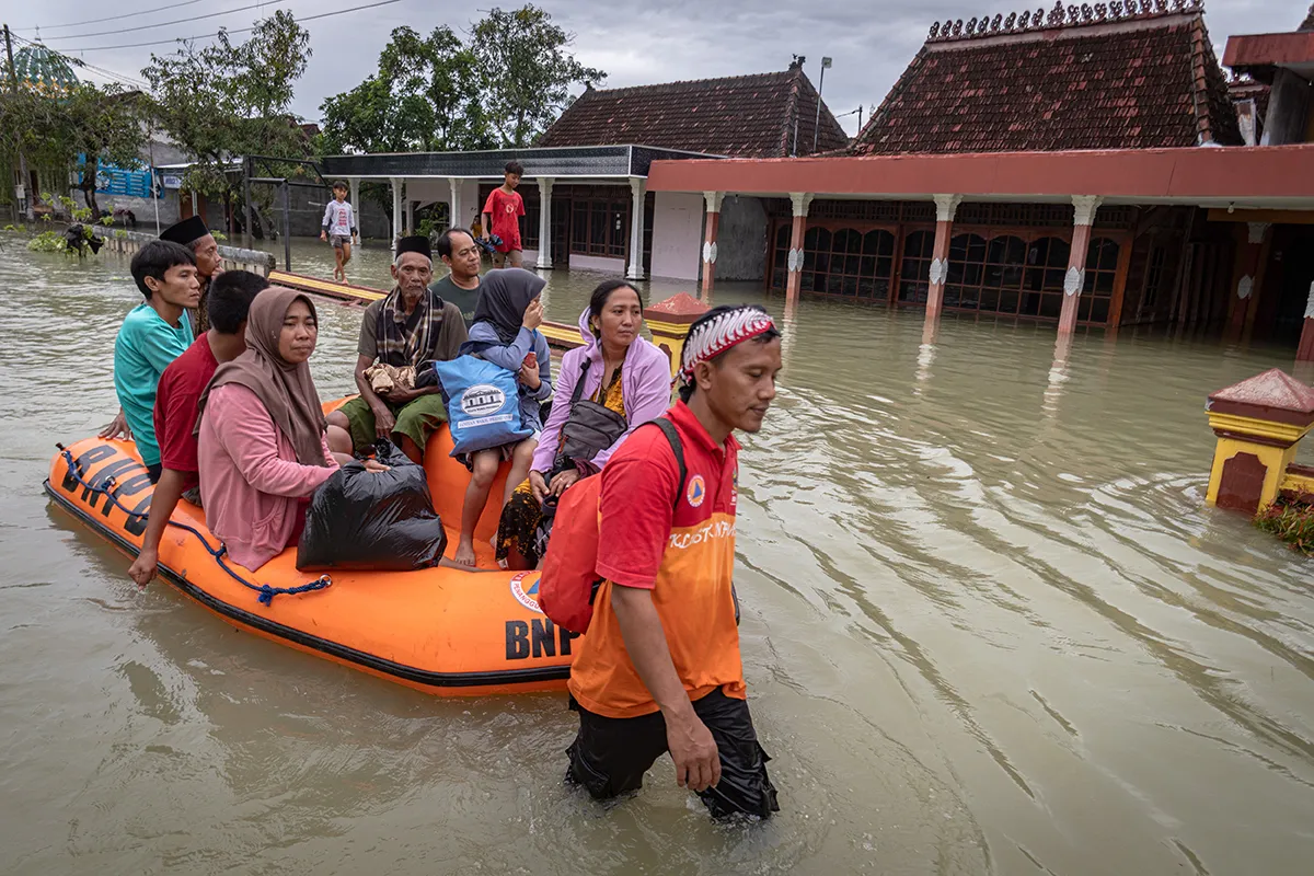 Hari Kedua Banjir Grobogan, 2 Desa Masih Terendam - Espos.id | Espos Indonesia dari Solo untuk ...