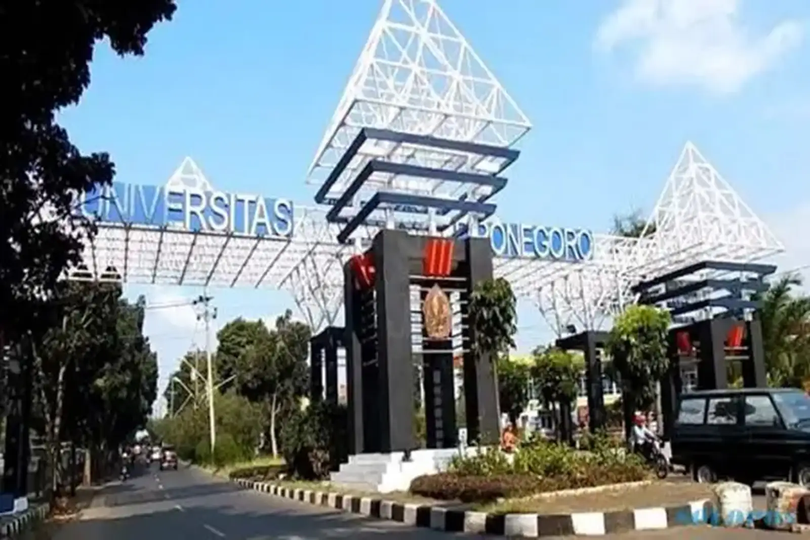 Biaya Kuliah di Undip 2025: Rincian UKT Jalur SNBP, SNBT, dan UM - Espos.id