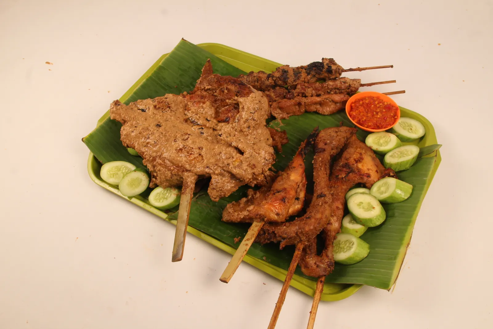 Legend! Ayam Panggang Ny Anggriani Klaten Banjir Pesanan di Momen ...