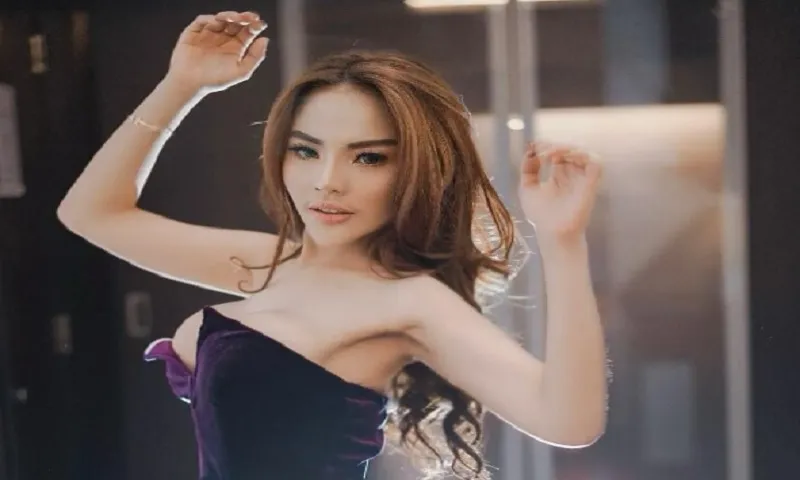 Profil Lisa Mariana, Model Majalah Dewasa yang Ngaku Dihamili Ridwan Kamil - Espos.id