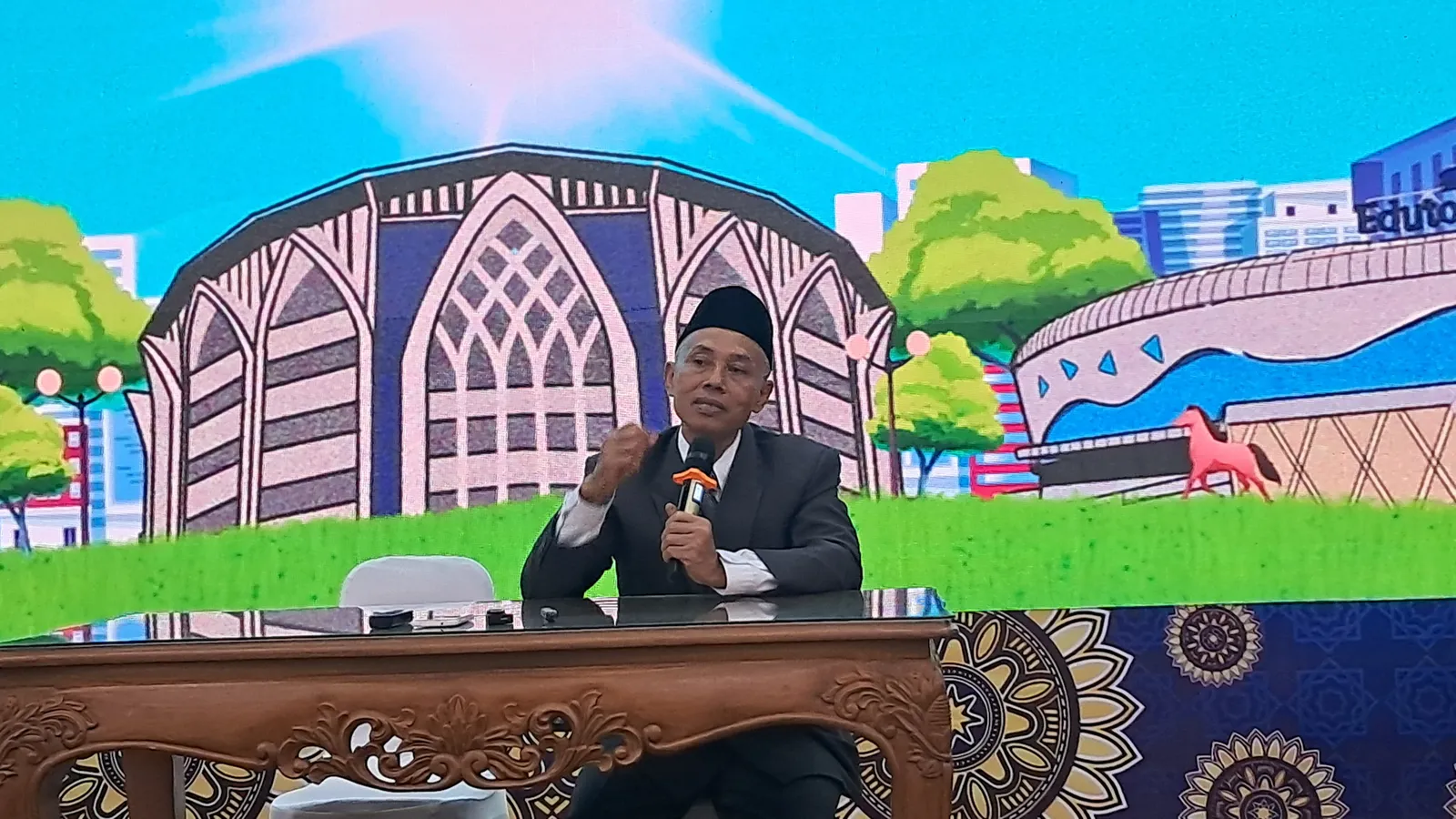 Profil Harun Joko Prayitno, Rektor UMS yang juga Plt Kepala LL Dikti Wilayah VI - Espos.id