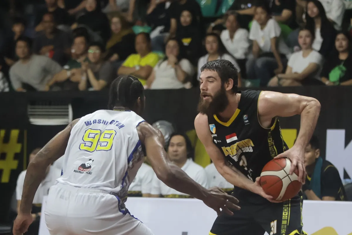 Cetak 100 Poin Pertama Musim Ini, KBS Kalah 104-110 dari Pacific Caesar - Espos.id