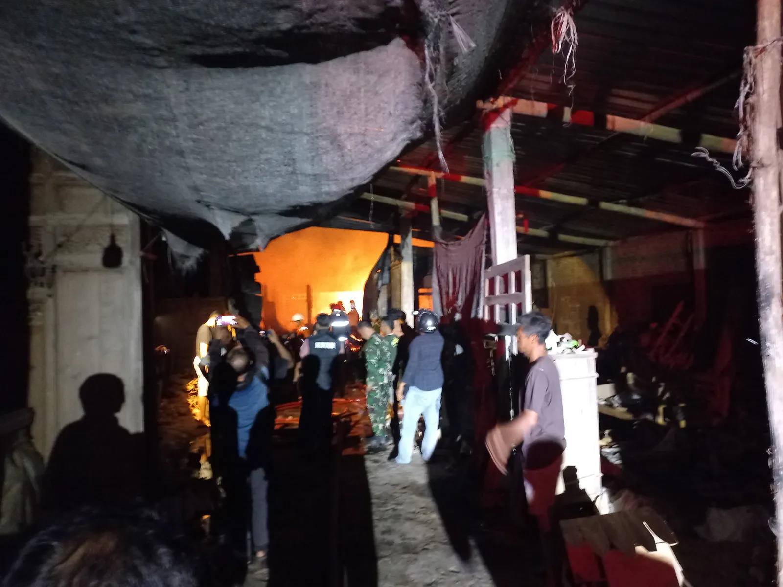 Tempat Usaha Kayu di Jambukulon Klaten Terbakar, Diduga dari Puntung Rokok - Espos.id | Espos ...