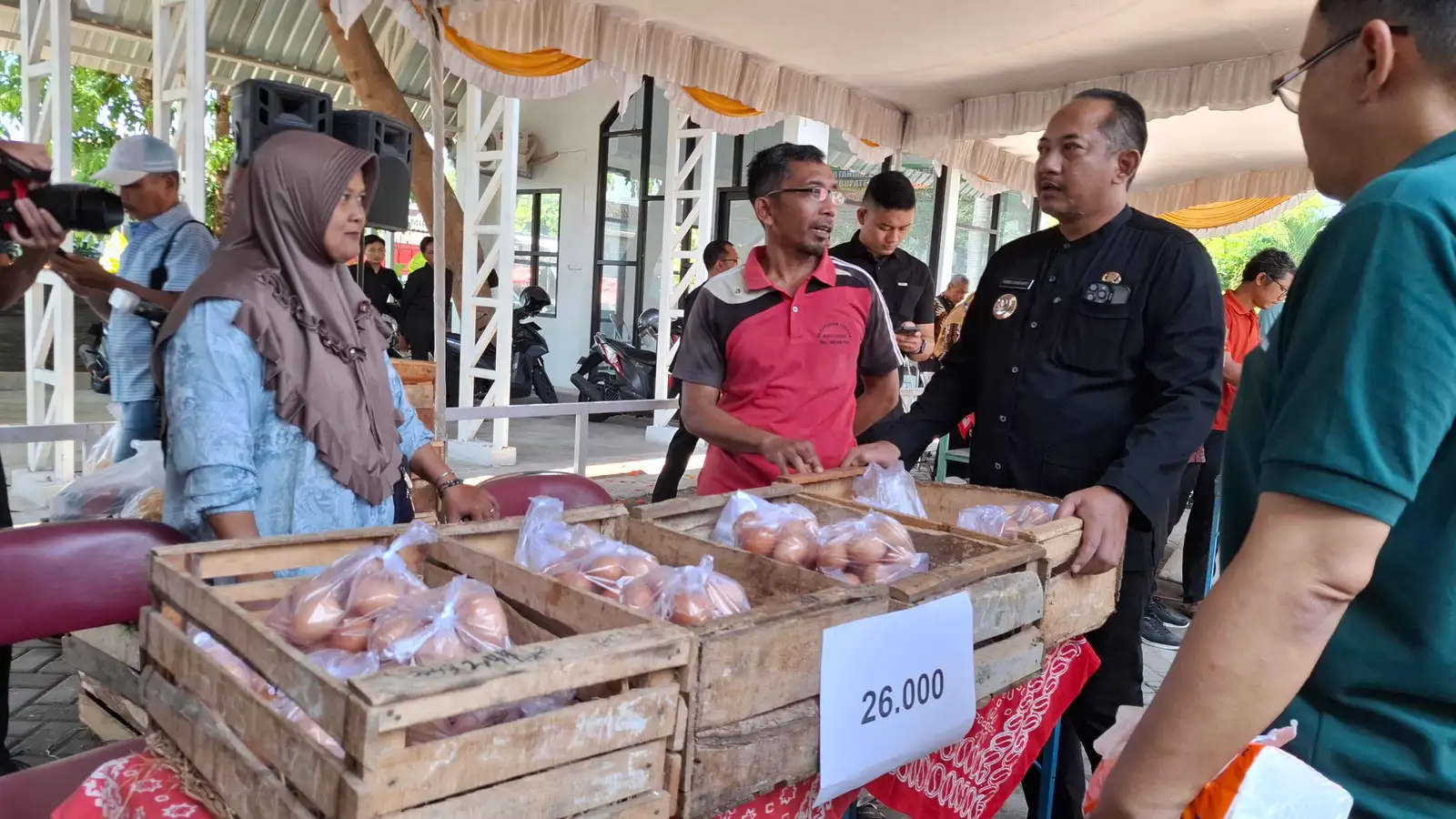 Pemkab Karanganyar Gencarkan Gerakan Pangan Murah Jaga Stabilitas Harga - Espos.id