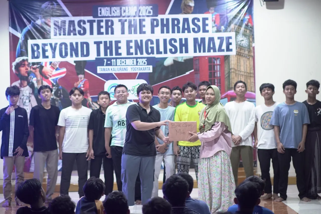 Dorong Siswa Percaya Diri Berbahasa Inggris, SMA ABBS Gelar English ...